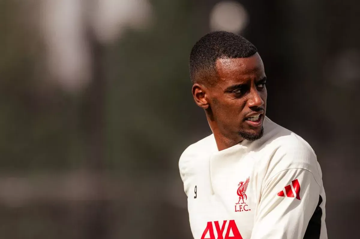 Alexander Isak’s Liverpool Integration: Slot’s Plan, Fitness Update ...