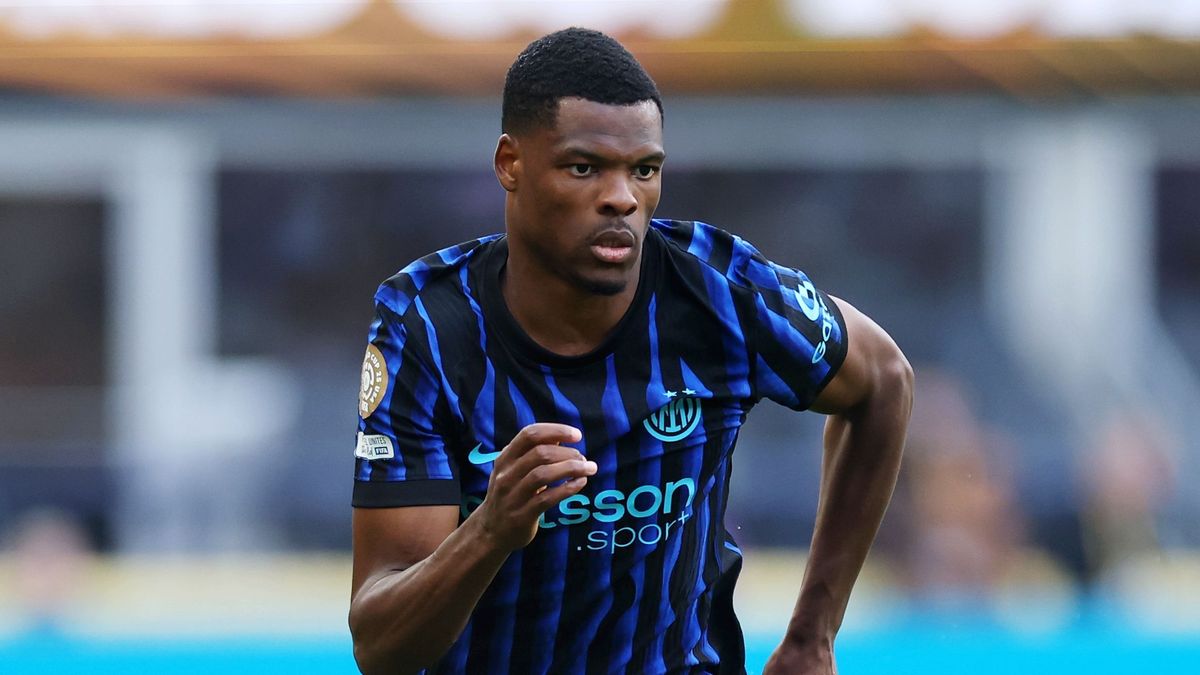 Barcelona Eyes Denzel Dumfries: €25M Release Clause Fuels Summer ...