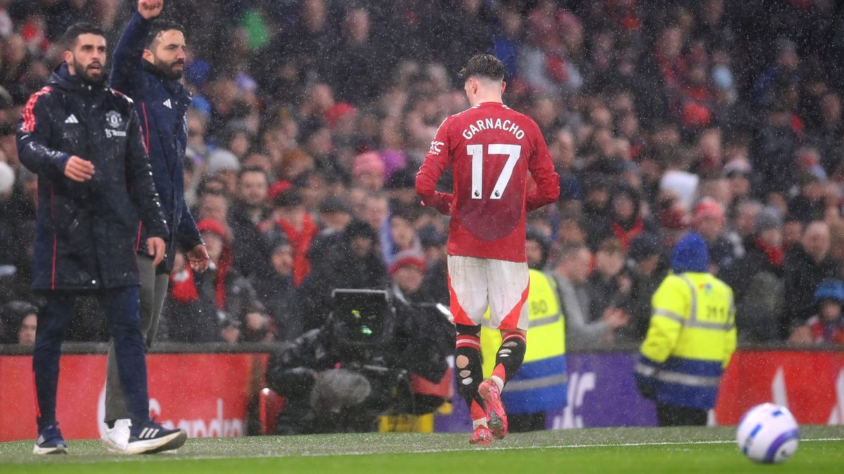 Revealed: The 'Real Reason' Alejandro Garnacho Stormed Down Man Utd ...