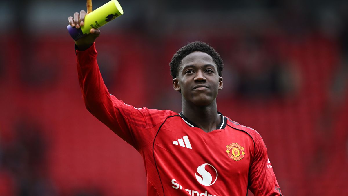 Wayne Rooney’s Heartfelt Message to Kobbie Mainoo: Inspiring Man United ...